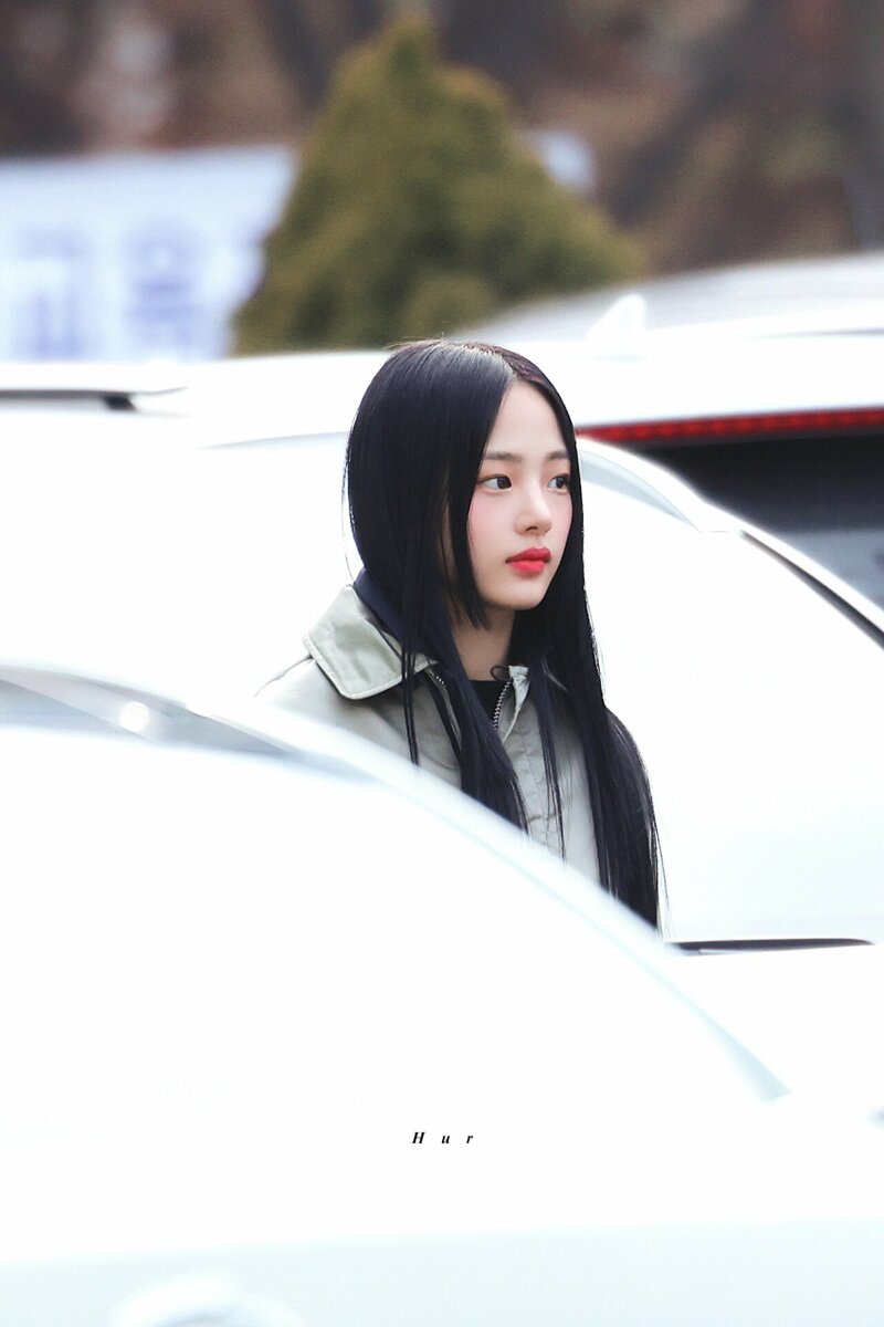 뉴진스 민지 오픈이슈갤러리 인벤