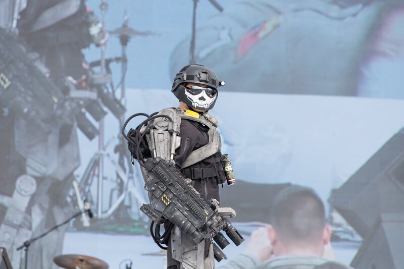 Cosplay 코스프레 엣지 오브 투모로우 엑소 슈트 제작 및 착용 Vortex Gaming