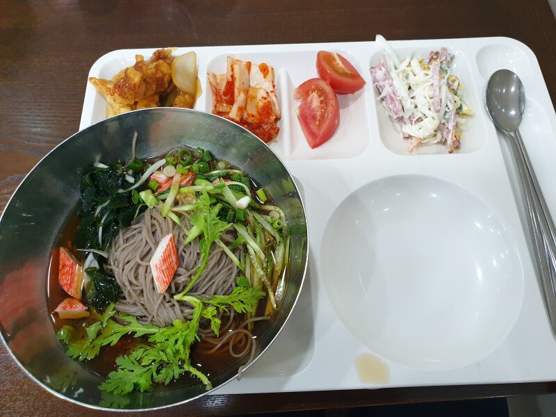어느 버스회사의 구내식당 식단 오픈이슈갤러리 인벤