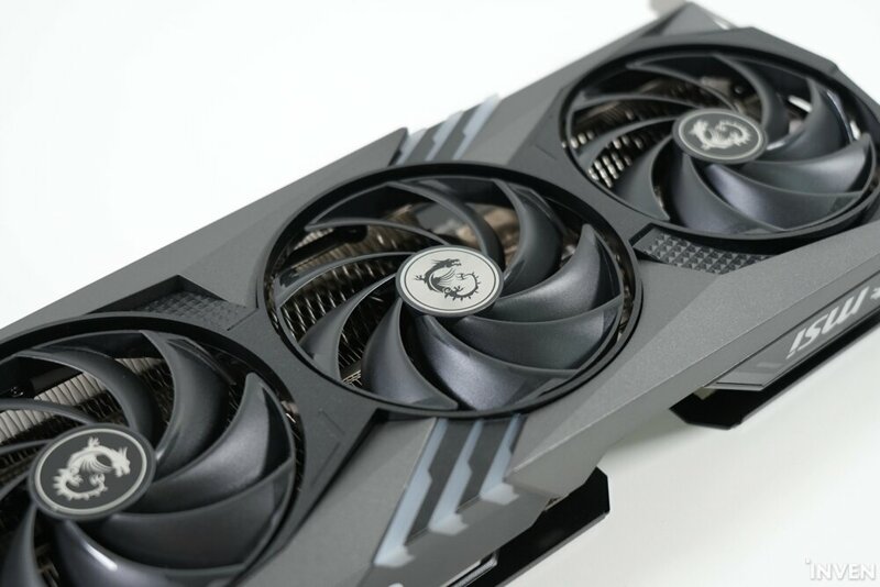 Msi 인벤 Qhd 게이밍 Msi 지포스 Rtx 4070 게이밍x 트리오 트라이프로져3 리뷰 By 인벤 Msi 브랜드 뉴스