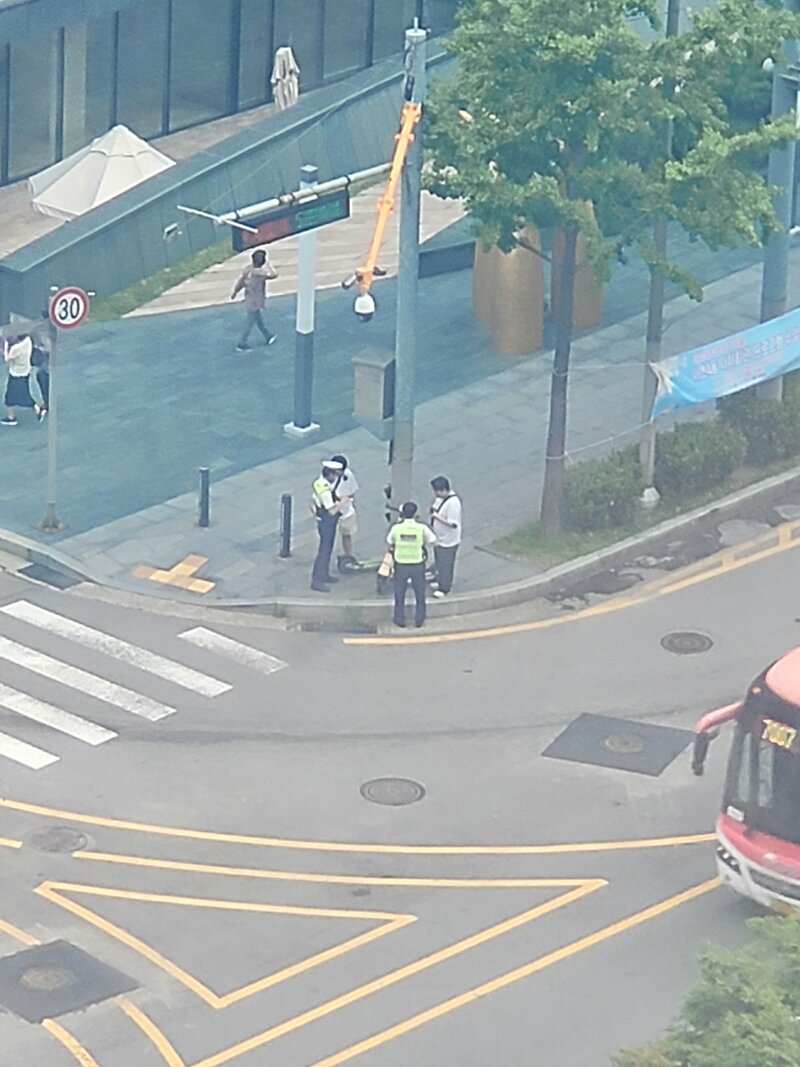 킥보드 타다가 경찰에 잡힘 오픈이슈갤러리 인벤