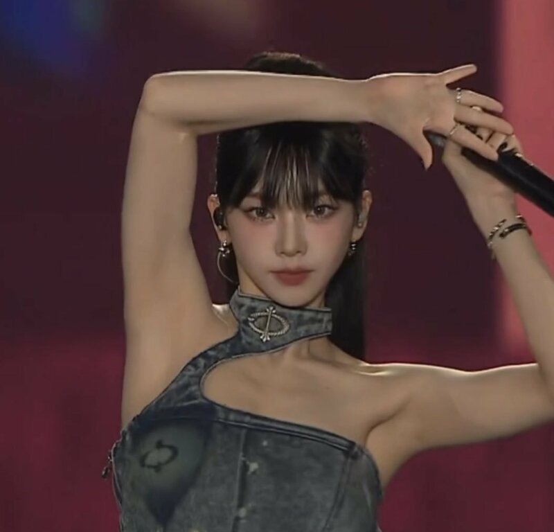 로스트아크 인벤 카리나 보면서 깍았는데 좀 비슷함 로스트아크 인벤 자유 게시판구