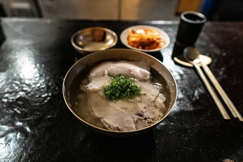 뉴욕타임스에 기재된 돼지곰탕 평가 오픈이슈갤러리 인벤