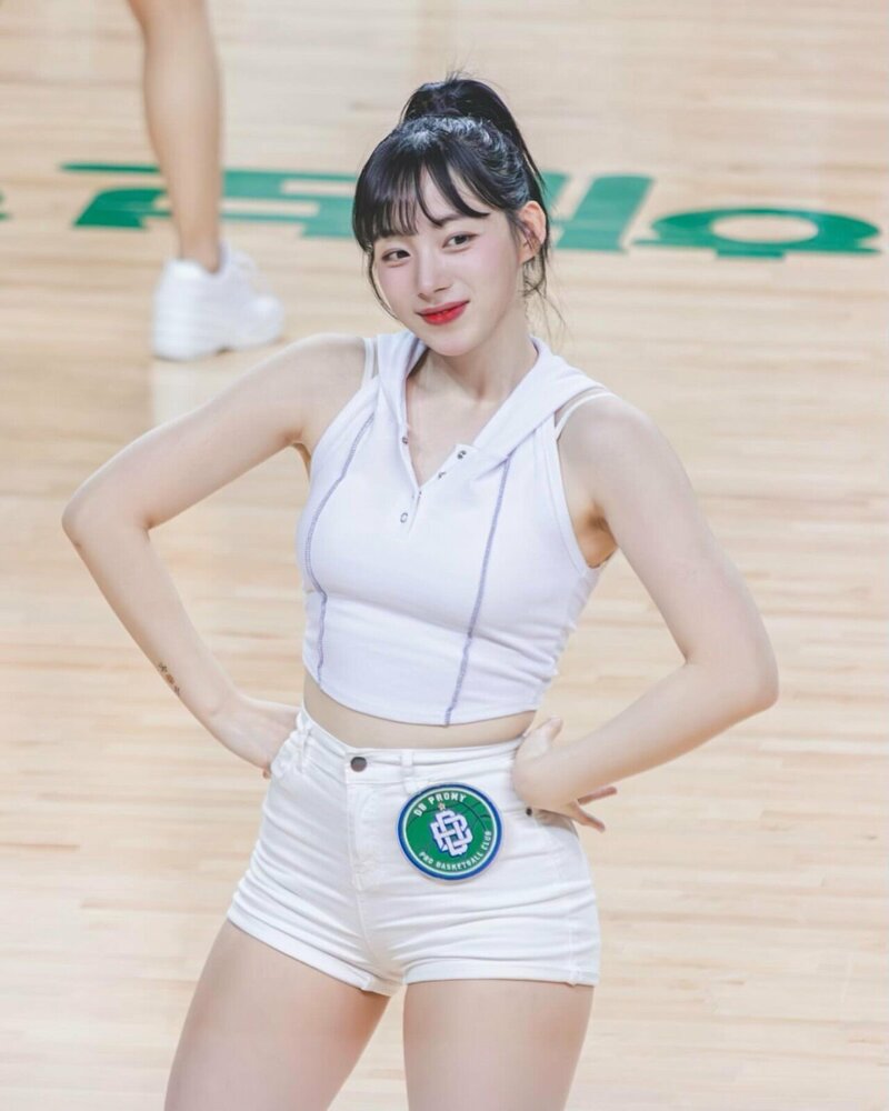ㅇㅎ 하지원 치어리더 허벅지 둘레 볼텍스 게이밍